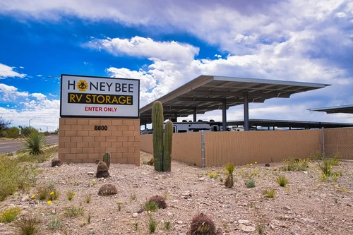 Honey Bee Rv Storage